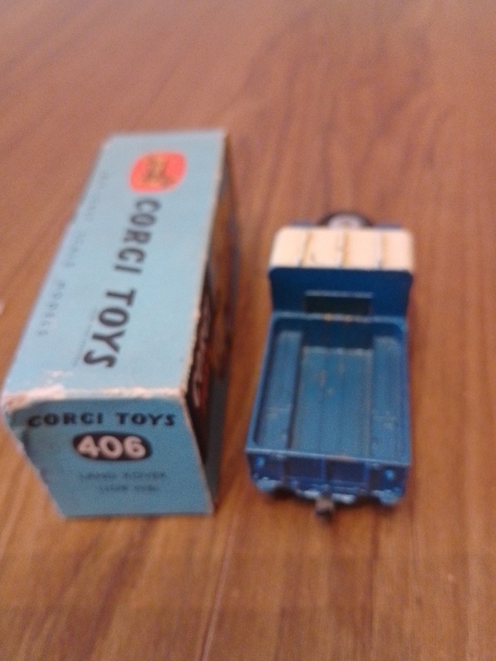 Corgi Toys Land Rover 109 W.B Model No 406.Original box.Complete as ...