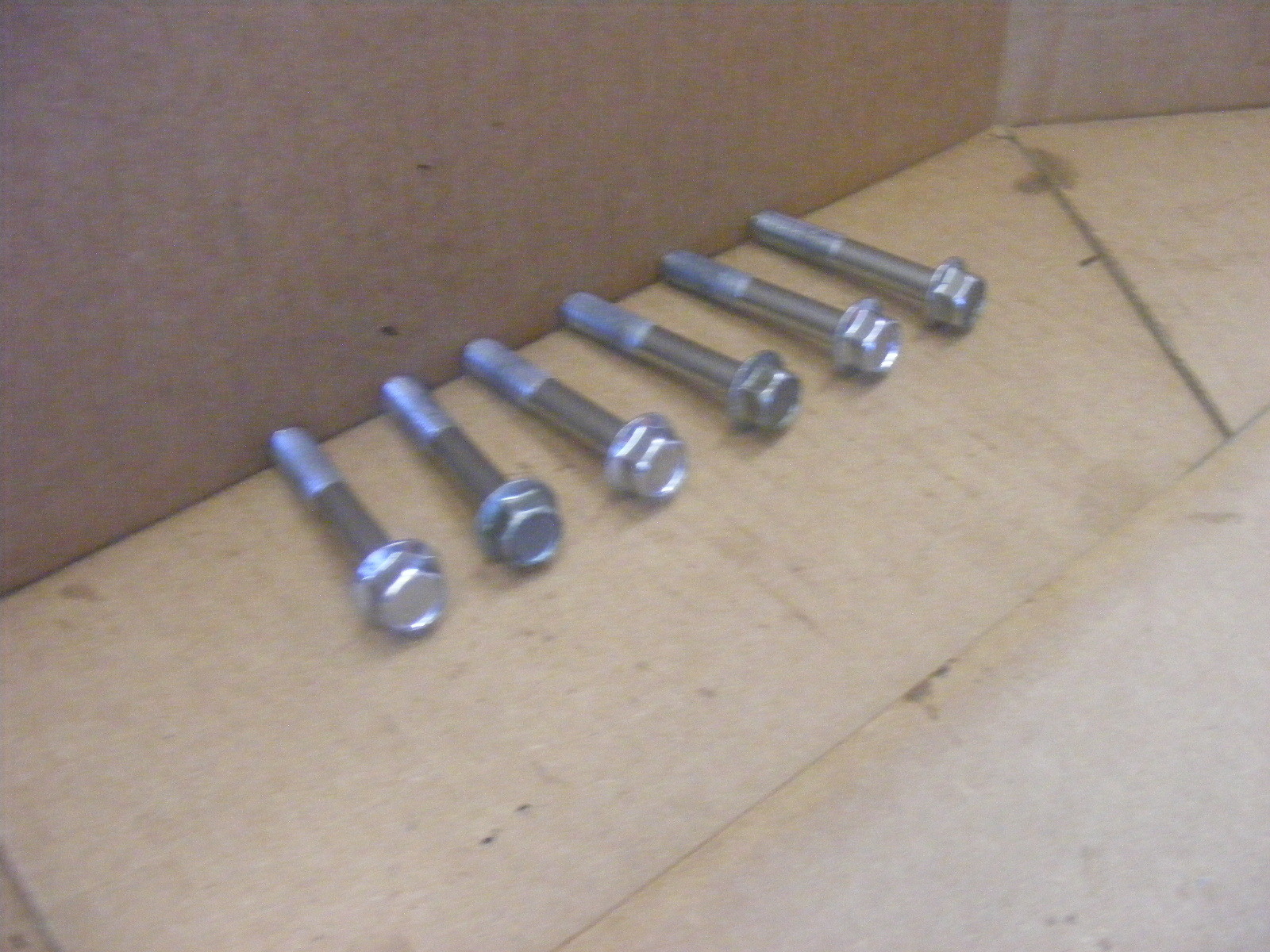 Yamaha Outboard 115-130-150-175 Bolt & Washer Crankcase Cover Assy 6 ...