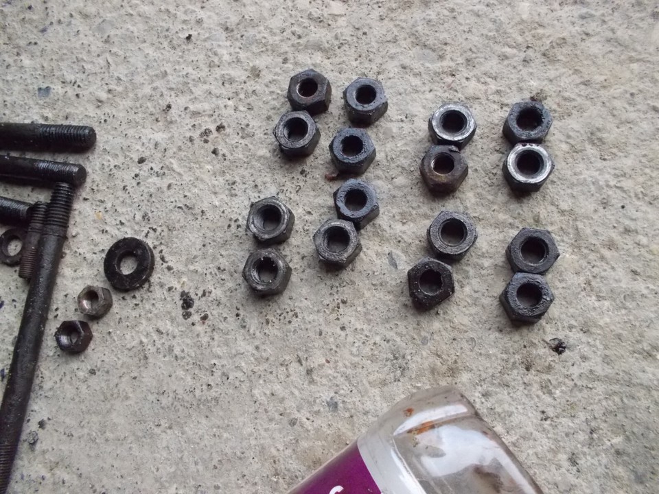 Farmall H IH tractor ORIGINAL (19) cylinder engine head stud bolts bolt ...
