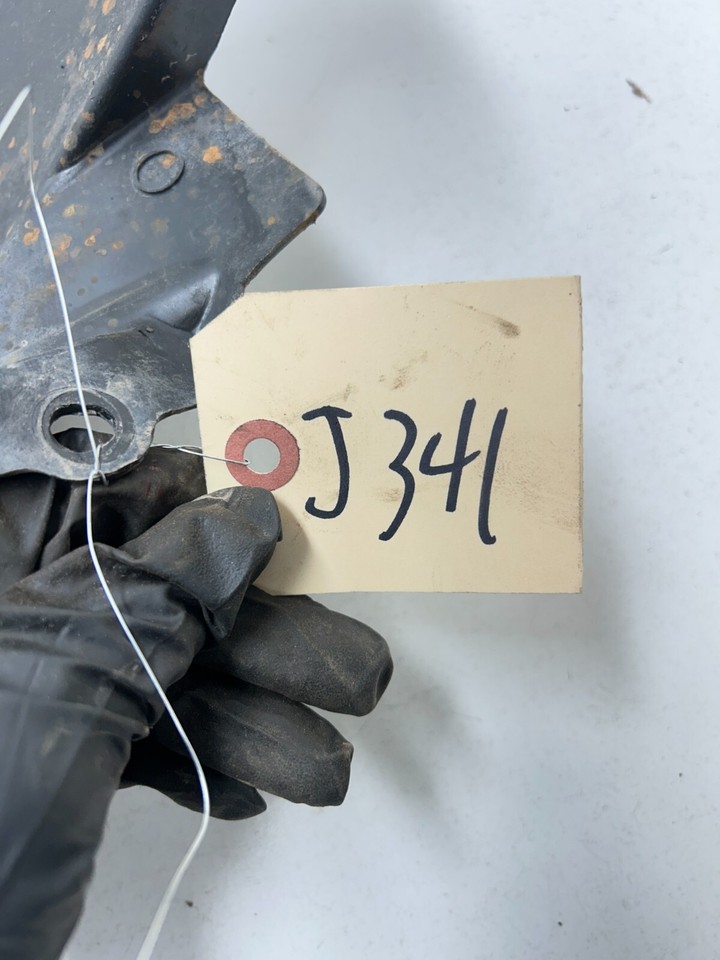 97 1997 Suzuki DR650SE Dr 650 OEM Rear Back Fender Inner Plastic Mud ...