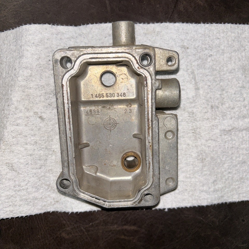 Bosch Diesel Fuel Injection Pump throttle side cover plate 1 465 530 ...