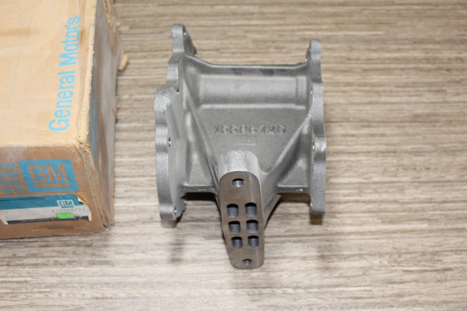 NOS GMC CHEVY 4X4 Advance Adapters SM465 to Early NP205 Transfercase GM ...