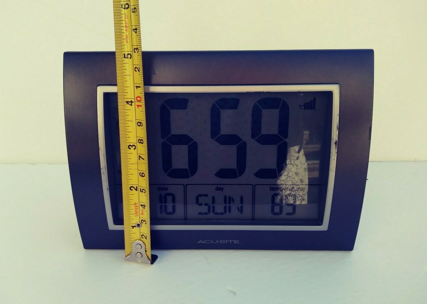 Acu-Rite Battery Operated 7 x 5" Digital Alarm Clock EUC | eBay