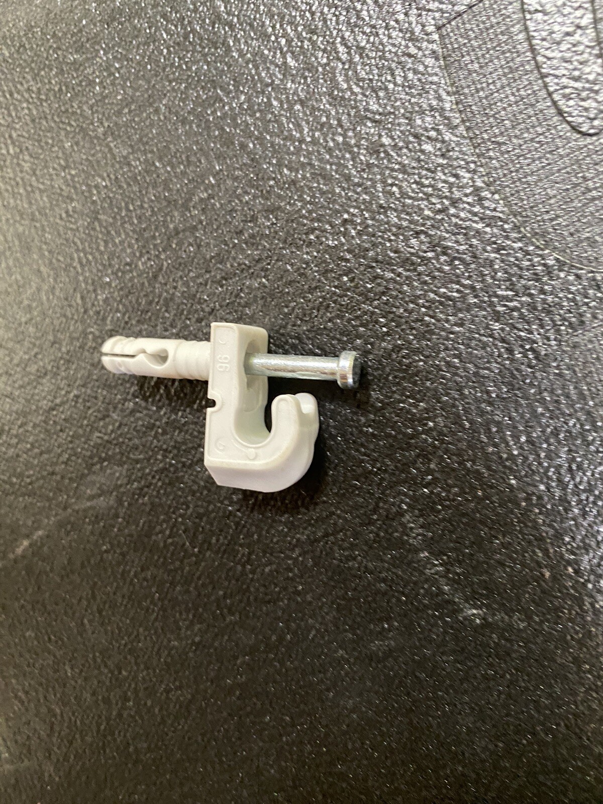 Lot Of 27 Pieces. Wire Shelf Wall Clips For Drywall,No 661000 ...