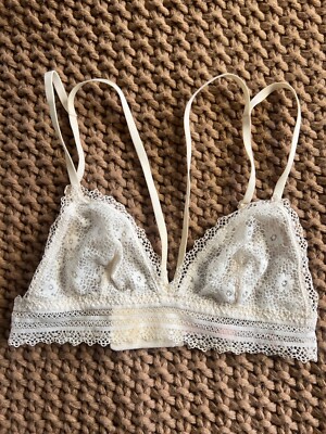 Victoria Secret White Flower Lace Strappy Bralette Unlined Comfy Very ...