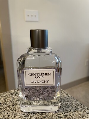 Givenchy gentlemen only Eau De Toilette Spray for Men 75% Full 100ml (3 ...