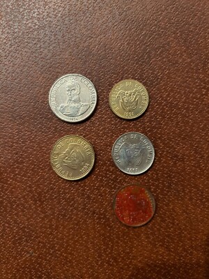 Lot of 5 Vintage Colombia Coins Including 1974 1 Peso Bolivar | eBay