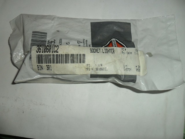 NOS International Socket Receptacle Power 3610601C2 USA Made for sale ...