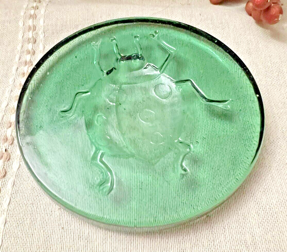Vintage Green Art Glass Ladybug Paperweight – Insect Design Decorative ...
