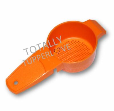 1 New Tupperware Mini Sifter Small Tea Leaf Strainer Kitchen Gadget ...
