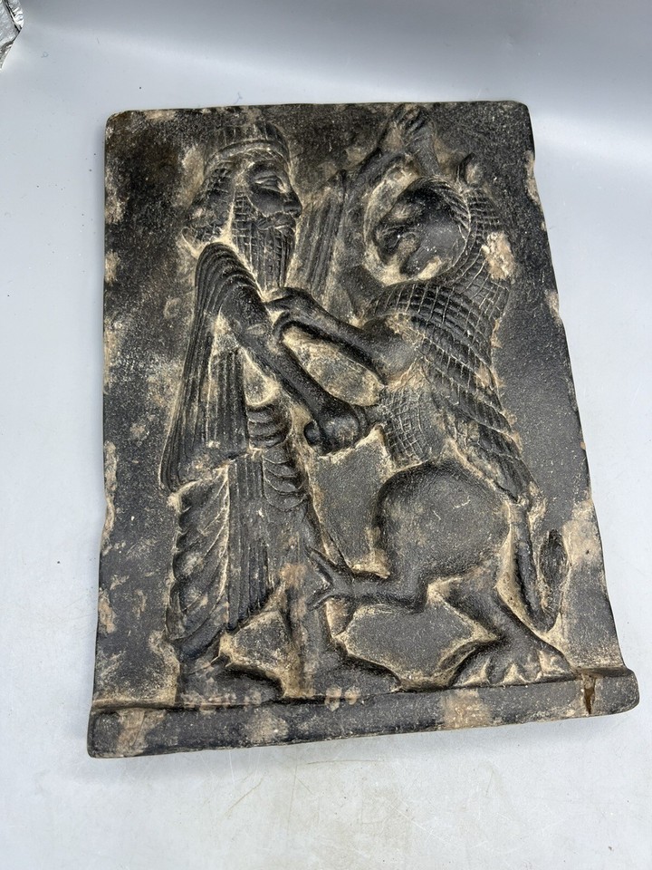 Collectable Pice Rare Old Sumerian Era King Fighting Historical Scene ...