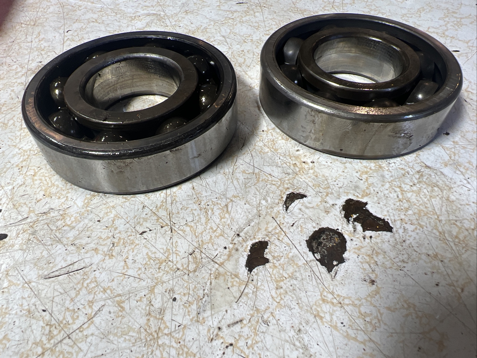 Kohler Crankshaft bearing k241 k301 k321 k341 IH-ST436 Lot 2 | eBay