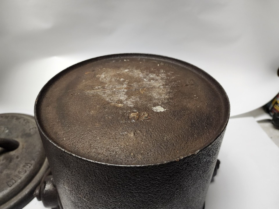 Antique Feb 3 1880' ET Barnum Cast Iron Bucket Pail Jail Cell Chamber ...