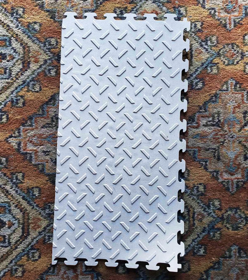 Husky Gray 18x18in 72 Thick PVC Interlocking Floor Tiles Plus 20 Halves ...