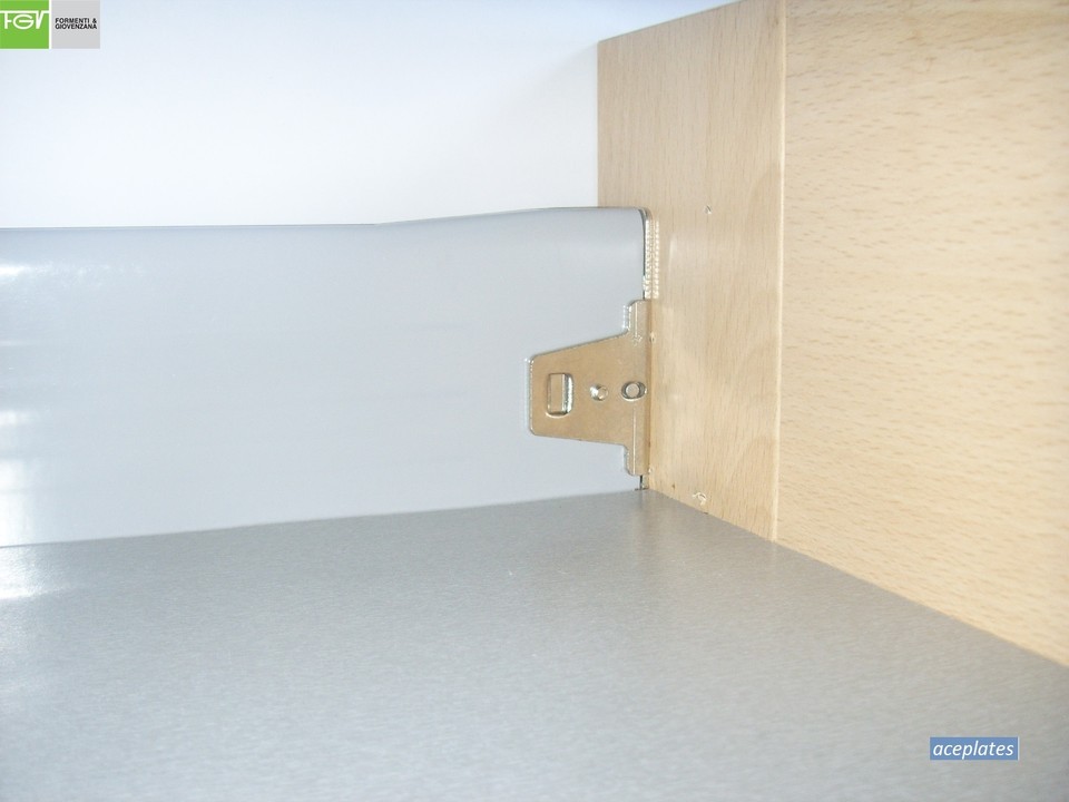 Kitchen Drawer Front Fixing Brackets used by Howdens /MFI /Ikea / B&Q ...