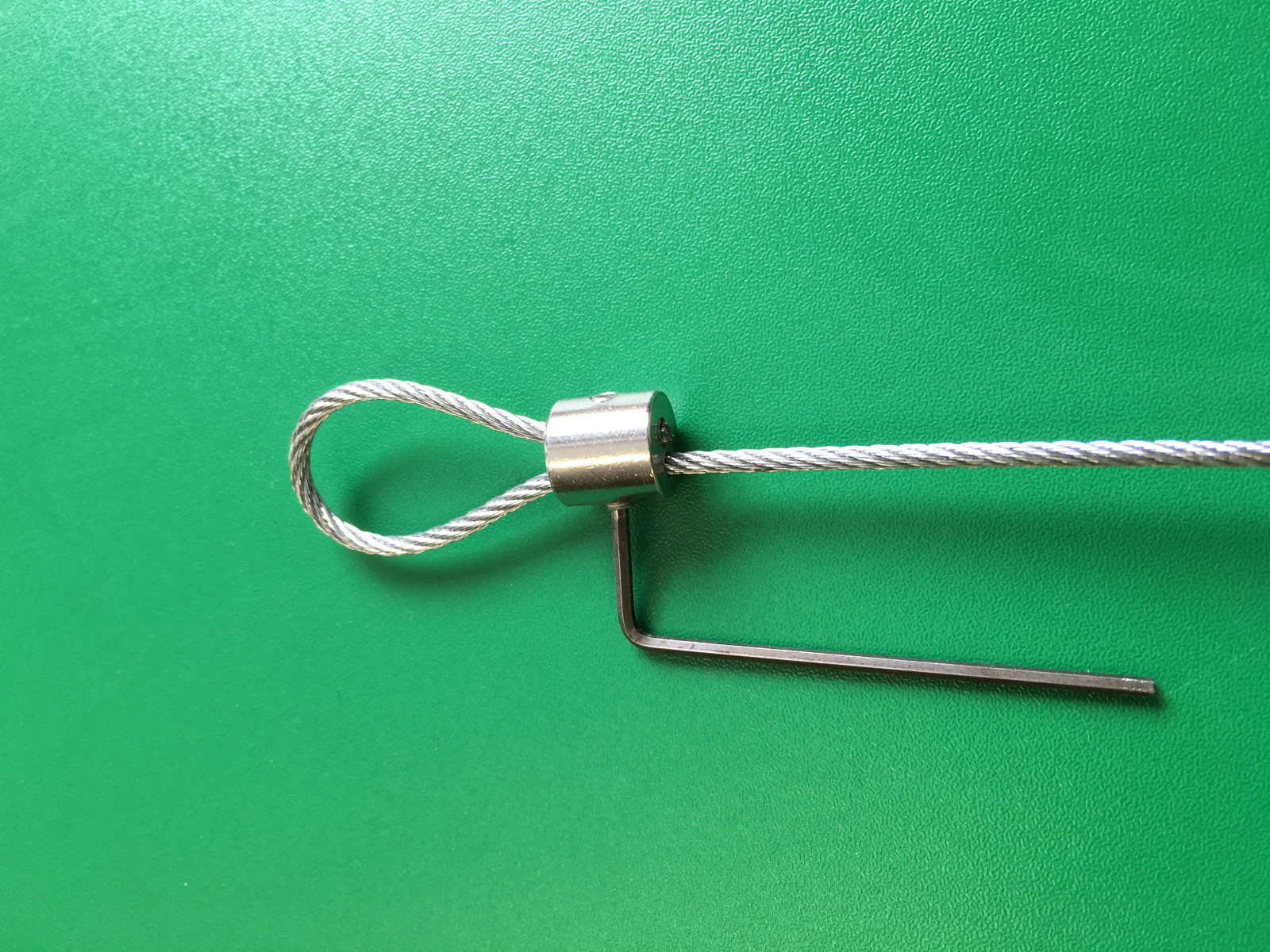 cable loop maker anchor ring Ferrules gallery picture hanging Moulding ...