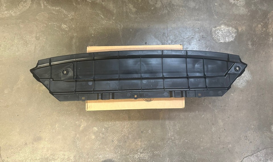 OEM Honda Civic 2017-2020 Plate, Front Bumper Induction (Lower) 71203 ...