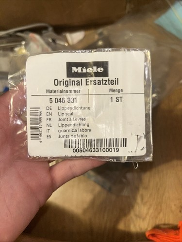GENUINE OEM HYDRO GEAR PART # 51518; LIP SEAL | eBay