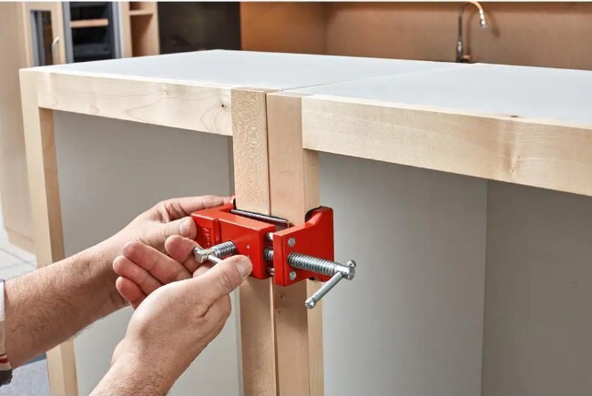 Bessey 4 in Capacity Cabinetry Clamp For Aligning Face Framed Box ...