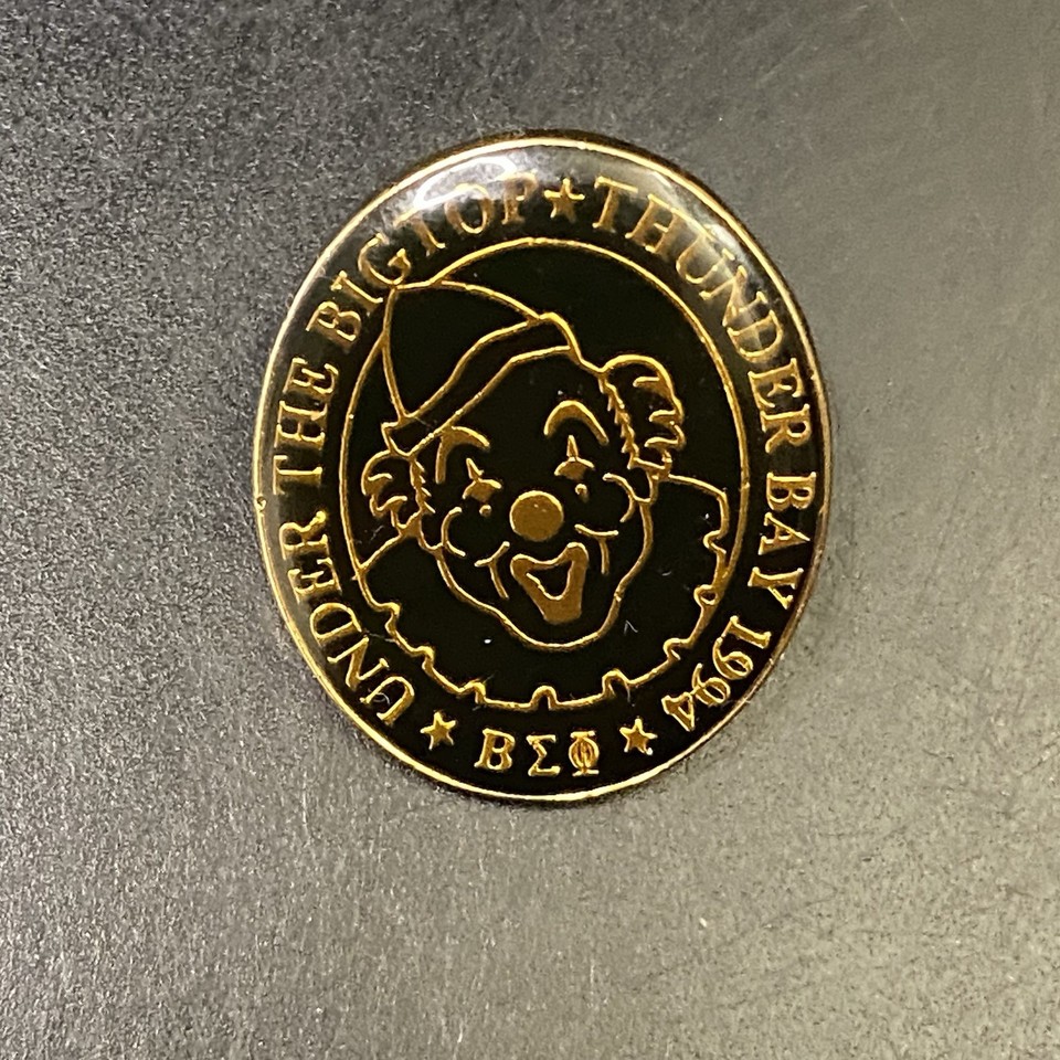 Great Benjamin Circus Under the Big Top Thunder ay Clown Hat Lapel Pin ...