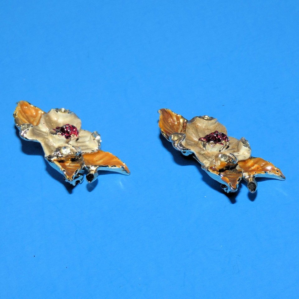 Vintage Enamel Flower Brooch Pin Set Duo Pair Rhinestone Leaves Leaf ...