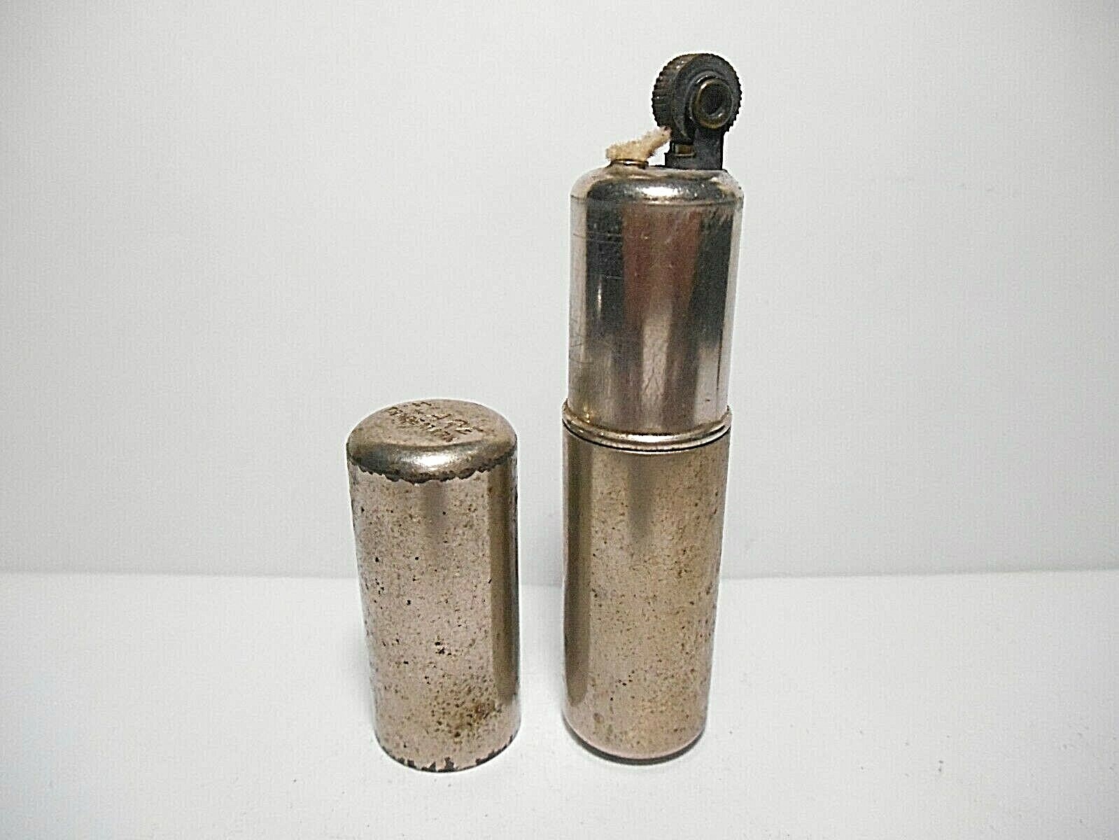VINTAGE IND T&D FLARE 2-3/4" USA LIPSTICK TUBE CIGARETTE LIGHTER ...