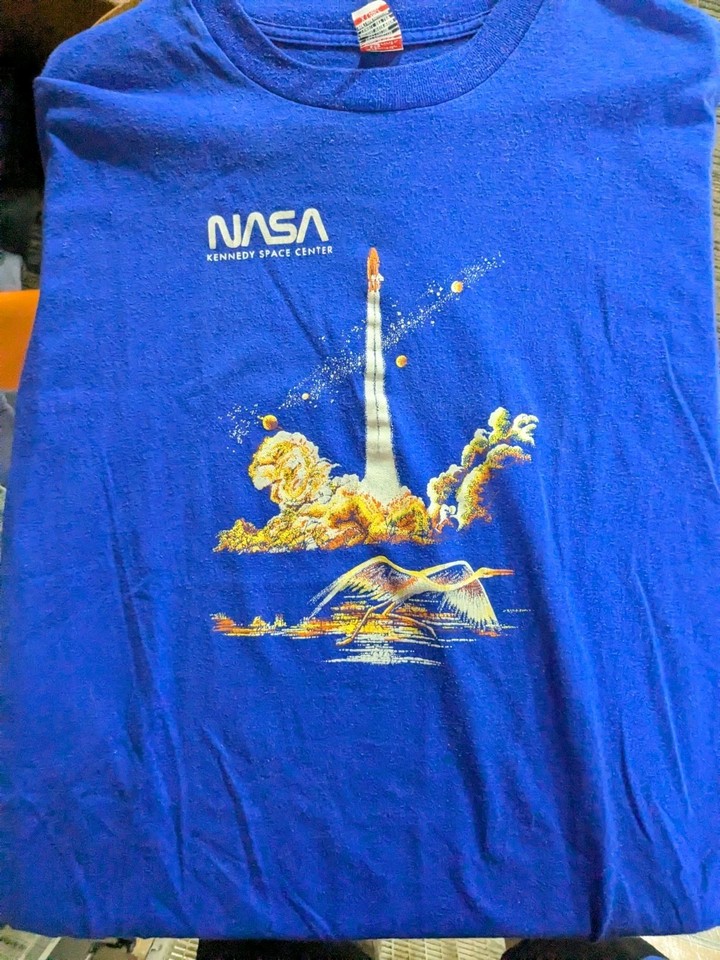 NASA Kennedy Space Center Apollo 13 Men's T-Shirt Size XLarge | eBay