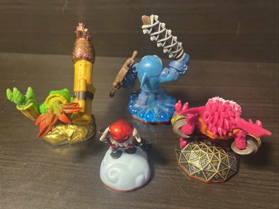 Skylanders Trap Team Lot of 4 Rare/Variants (Flip Wreck, Eons Elite ...