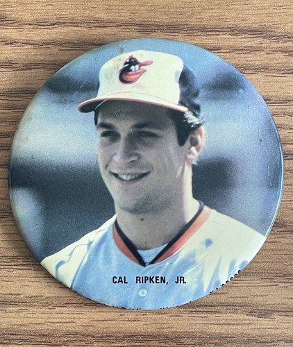 Vintage Cal Ripken, Jr. MLB Baseball Sports Photo Pin Button Orioles 3 ...