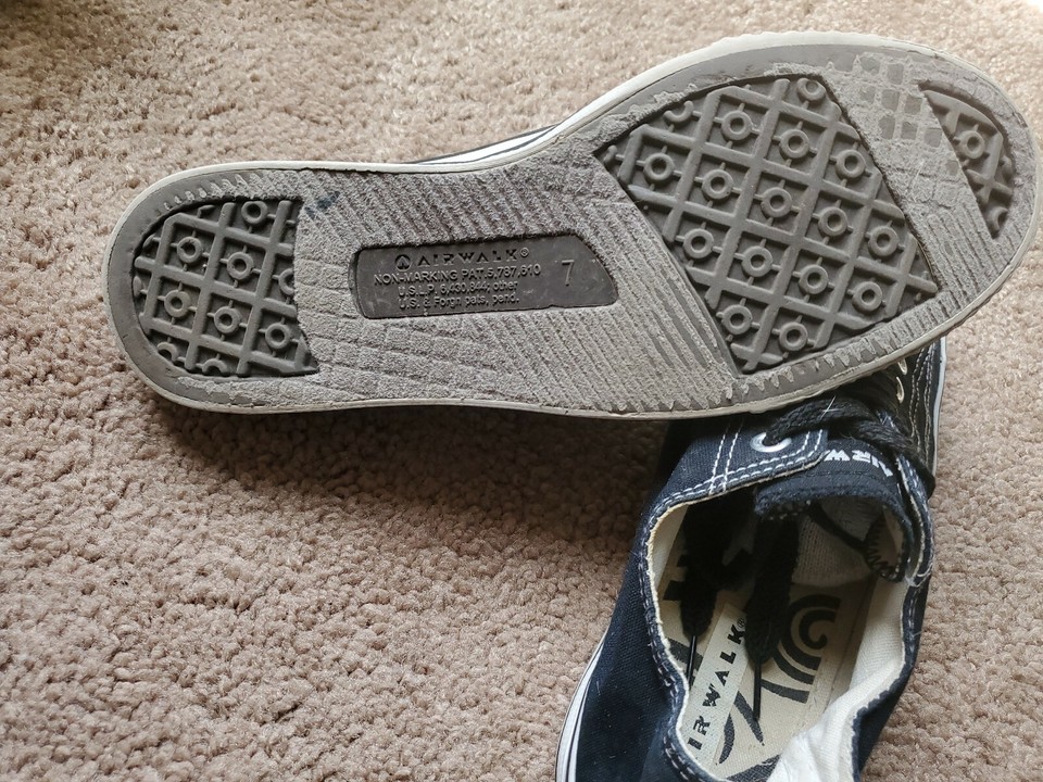 Womens AIRWALK Canvas Upper Balance Sneakers Size 7 Flats white black ...