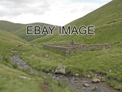 PHOTO SHEEPFOLD BY RED GILL BECK A VERY WELL BUILT FOLD WHICH ...