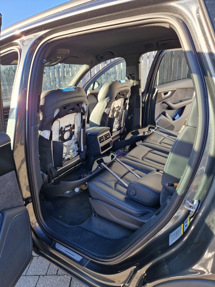 1x Genuine Audi Rear Seat Entertainment (RSE) Preparation Retrofit kit ...