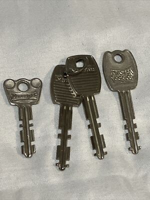 VTG MASTER LOCK CO KEY LOT 4 Silver Keys | eBay