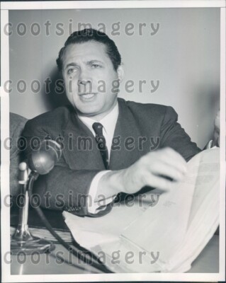 1954 Draft Dodger Serge Rubinstein at Court of Appeals Press Photo | eBay
