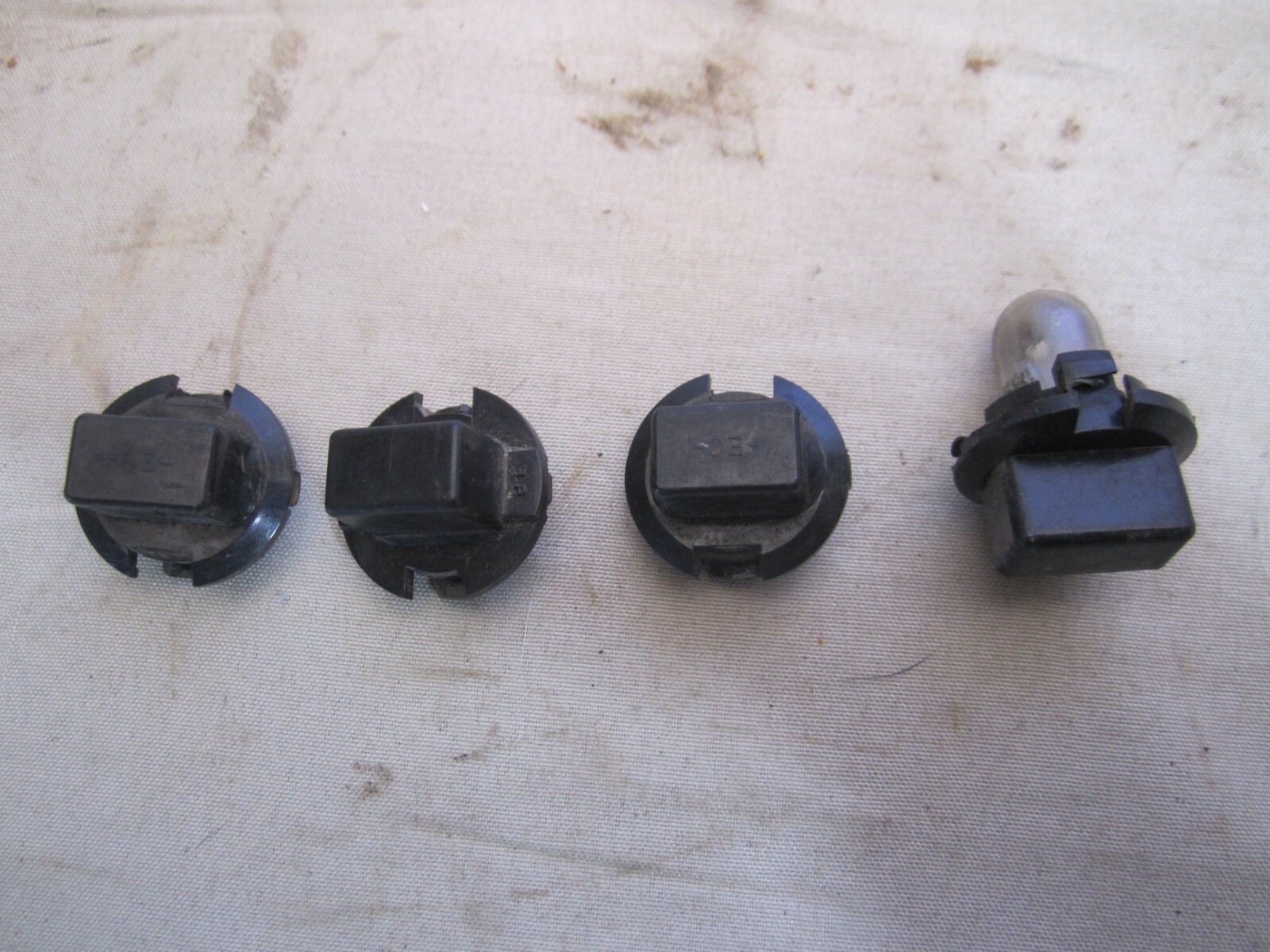 67 68 69 70 71 72 impala Belair Nova Chevelle Camaro GM dash light ...