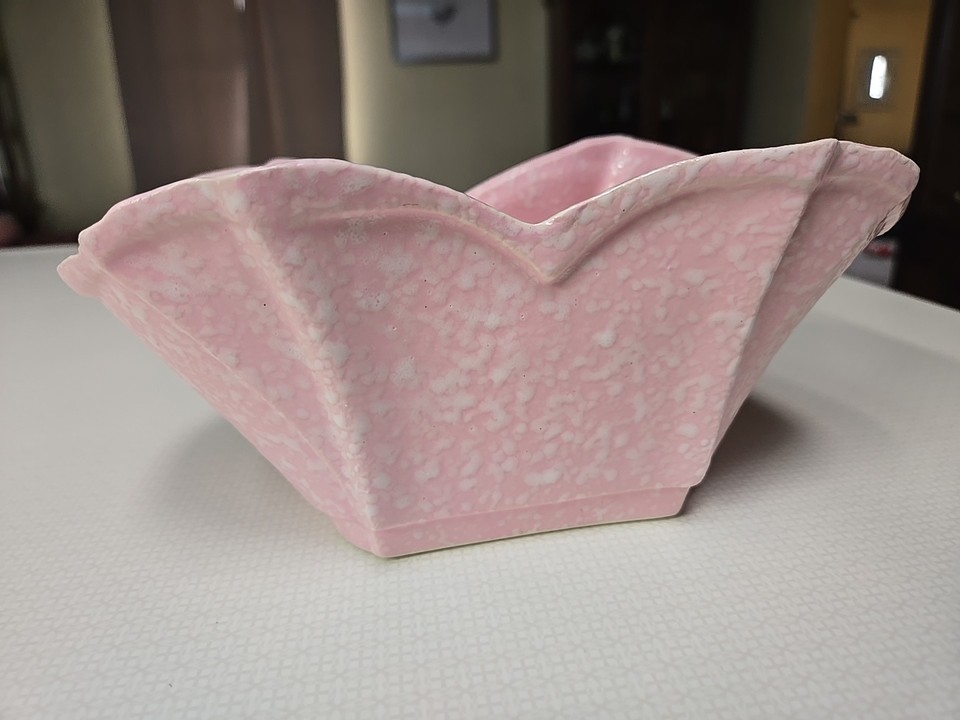 c1950s McCoy Pottery Brocade Planter Pink & White Speckled Mottled ...