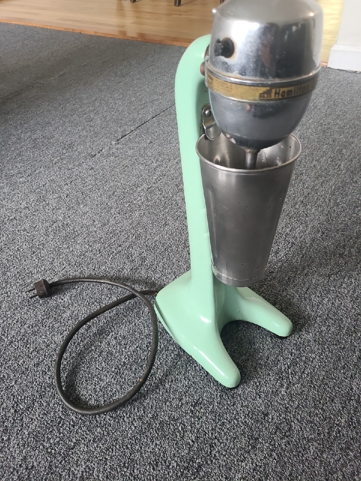 Vintage 1940’s Hamilton Beach No. 33 Green Enamel Milkshake Malt Shop ...