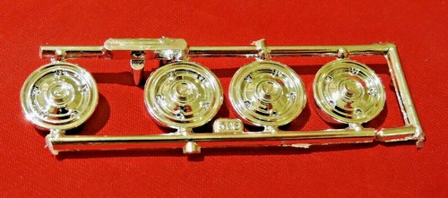 AMT / MPC 1972 Chevy Pickup Wheel Covers 1/25 | eBay