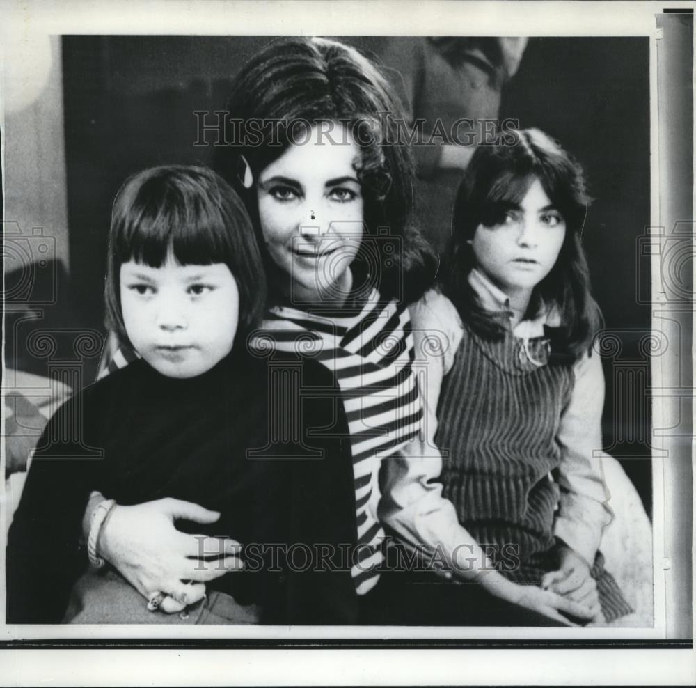 Elizabeth Taylor Daughter Maria Burton Elizabeth Taylor And Richard