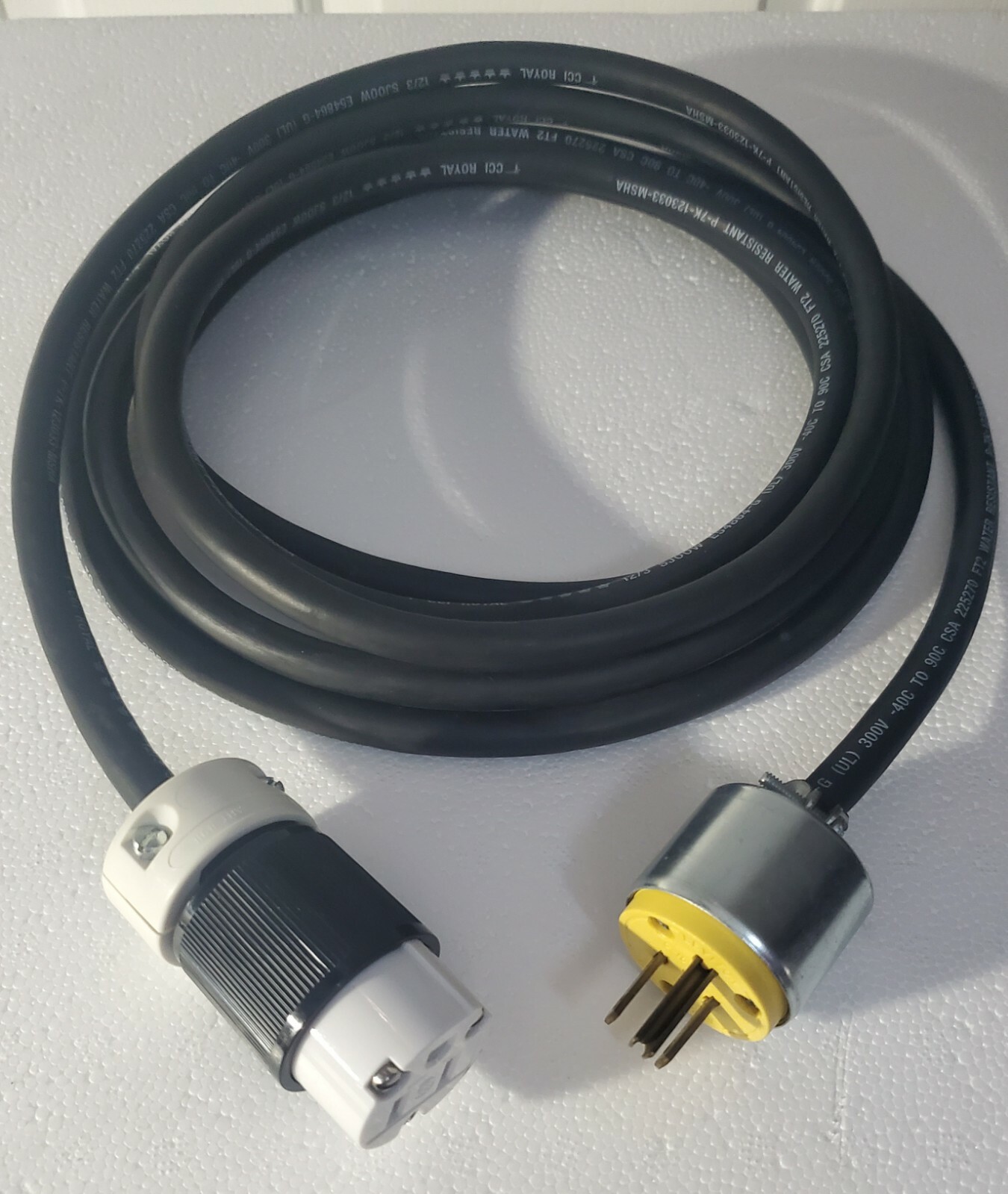 CCI ROYAL POWER CORD 12/3 SJOOW E54864-G(UL)300V CSA 225270 P-7K-123033 ...