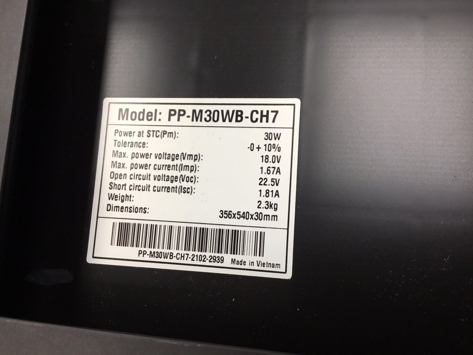 30 WATT POLYCRYSTALLINE SOLAR PANEL 18 VOLT, 356 x 540 x 30mm P/N PP ...