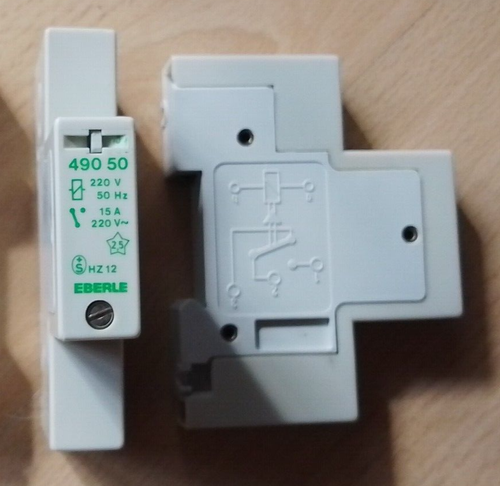 EBERLE RELAIS SCHÜTZ 49050 490 50 15A 220V plombierbar HZ12 TOP 1 Polig ...