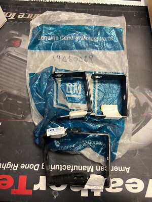 GM 14060069 CLIP, Spring Rebound (Front And Rear) | eBay