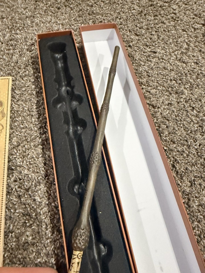 *MINT* Albus Dumbledore Wand Wizarding World Harry Potter Universal | eBay