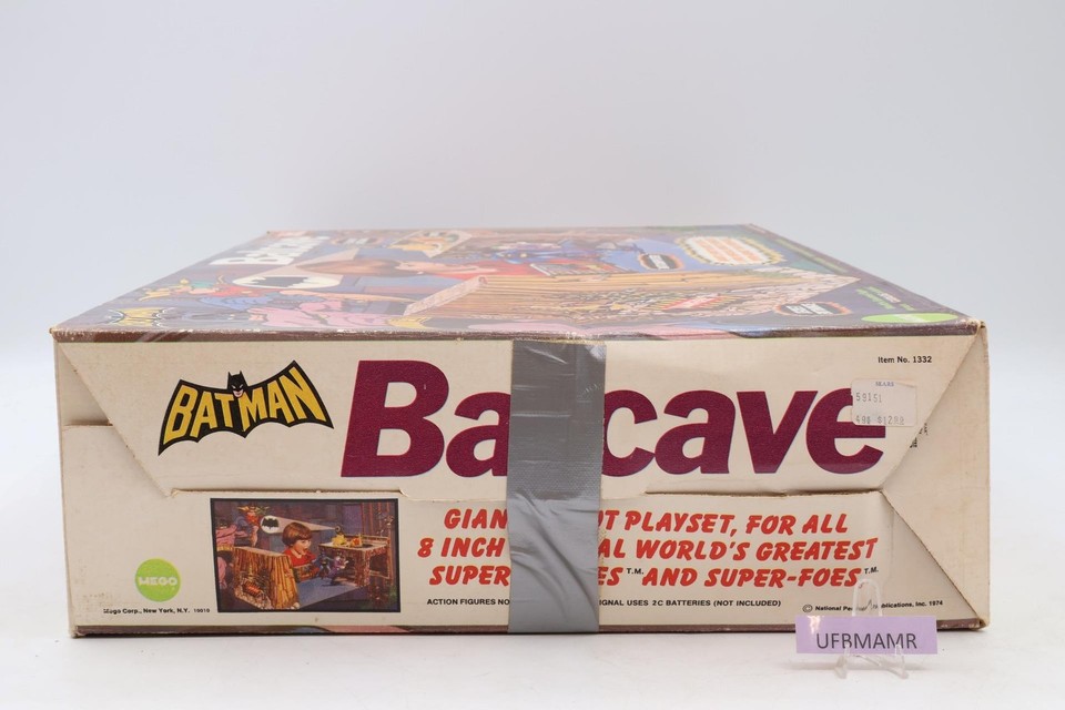 Batcave Worlds Greatest Super Heroes 1974 Mego Vintage Action Figure ...