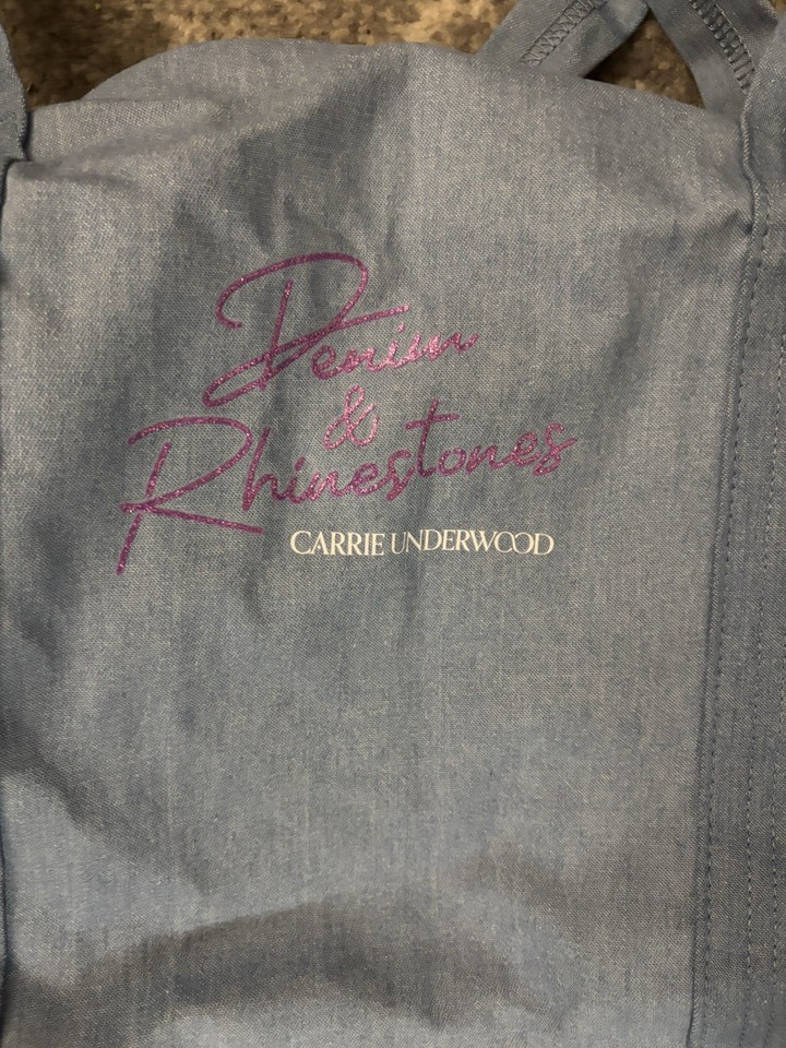 Carrie Underwood 2022-23 Denim & Rhinestones Concert VIP package ...