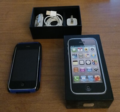 Apple iPhone 3GS -- Black -- Excellent Condition | eBay