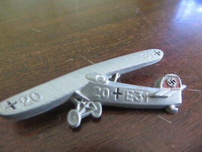 +20, 31+ GERMAN AIRPLAIN LOOK ON THE WING HARD PLASTIC VERY OLD ...