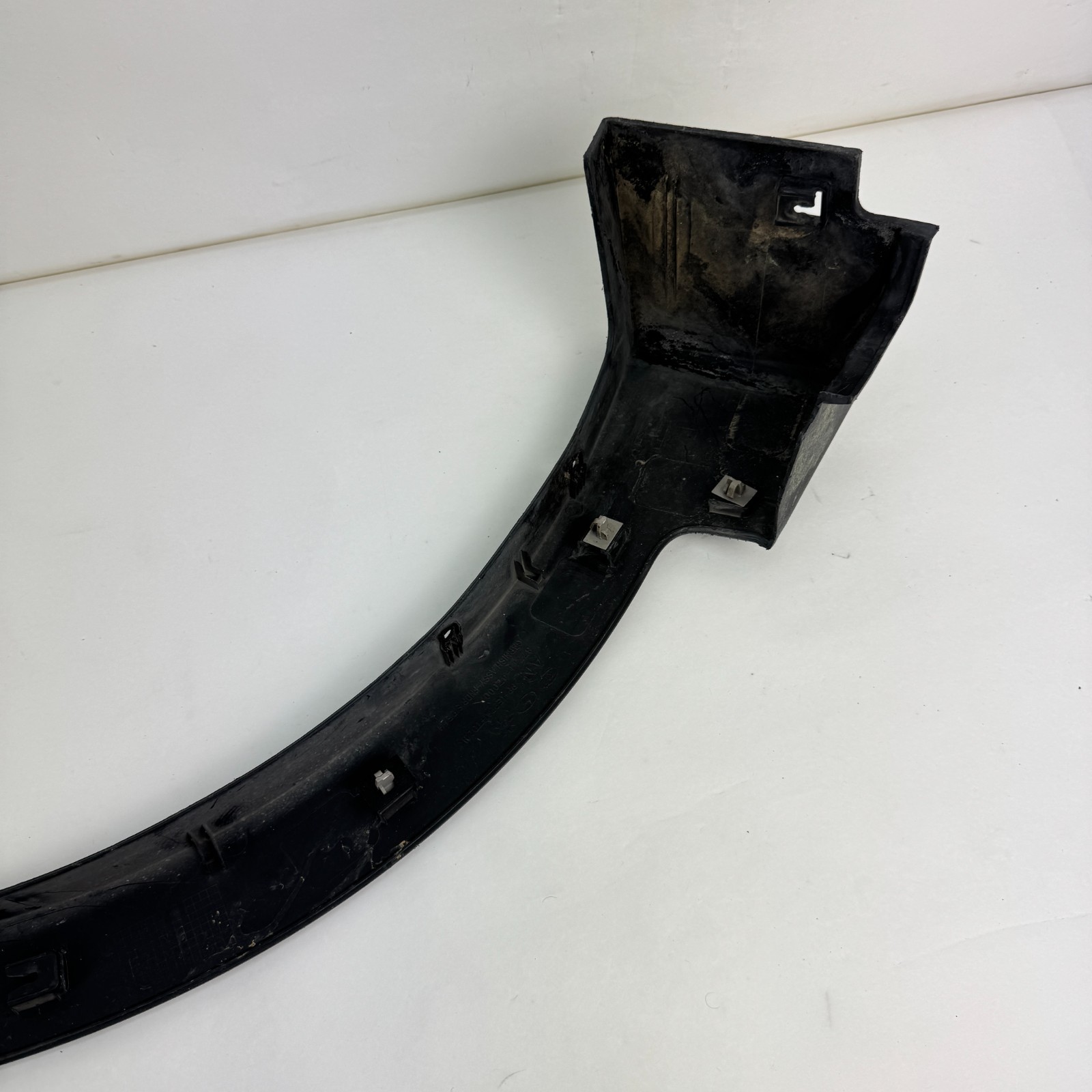 2013-18 Hyundai Santa Fe Sport Front Left Fender Flare Wheel Molding ...