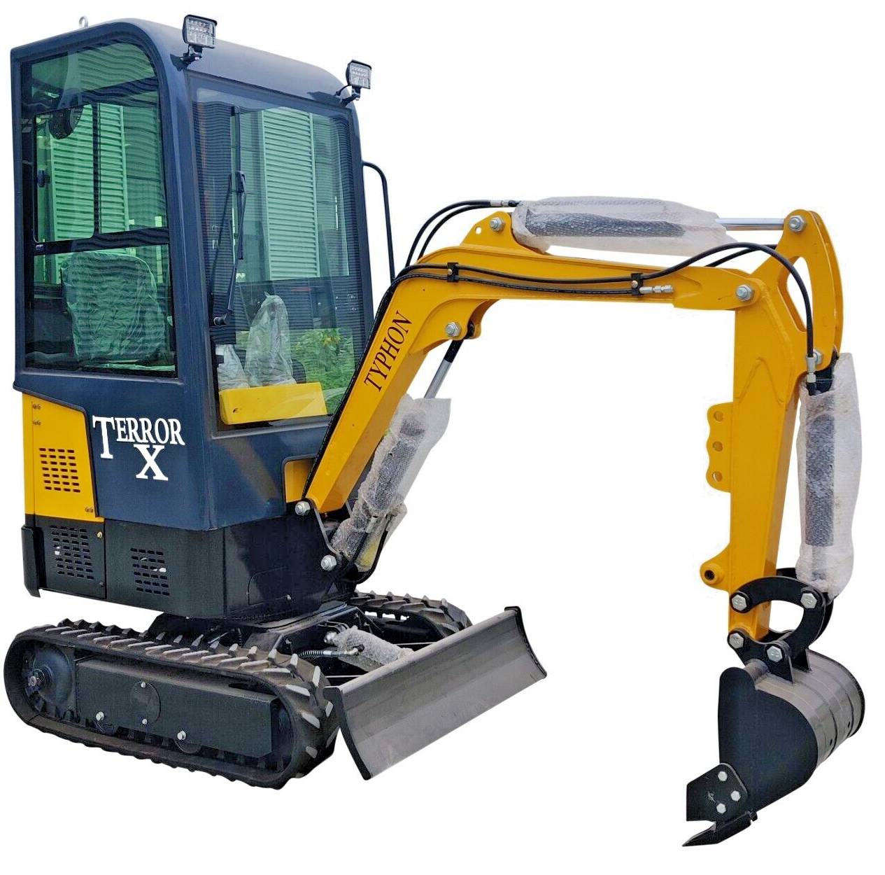 EPA TYPHON Terror X Mini Excavator 1.15 Ton Digger 13.5hp Gas Tracked ...